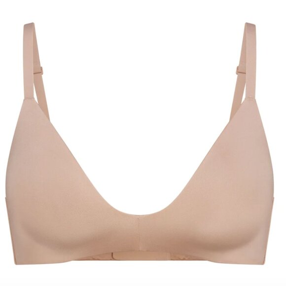 SKIMS | Intimates & Sleepwear | Skims Wireless Form Lightly Lined Bra ...